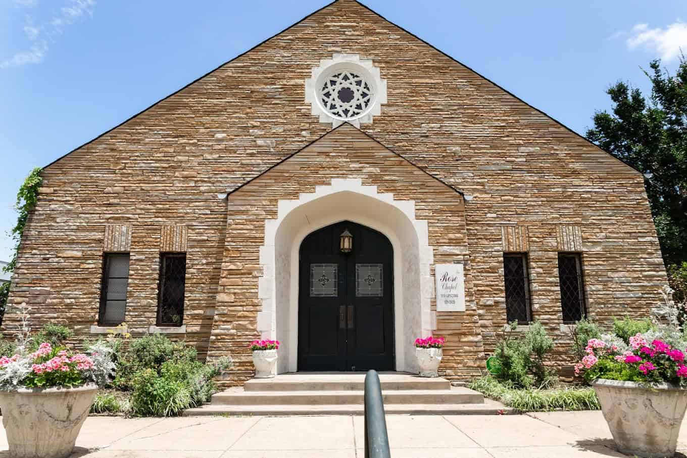 Rose Chapel - Romantic Spots Fort Worth